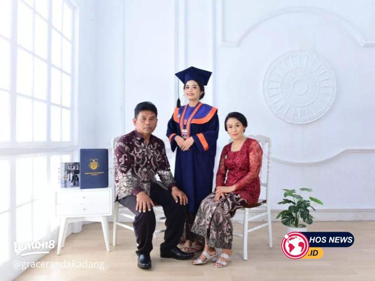 Contoh Gaya Foto Wisuda Keluarga Kekinian, Aesthetic, Keren,